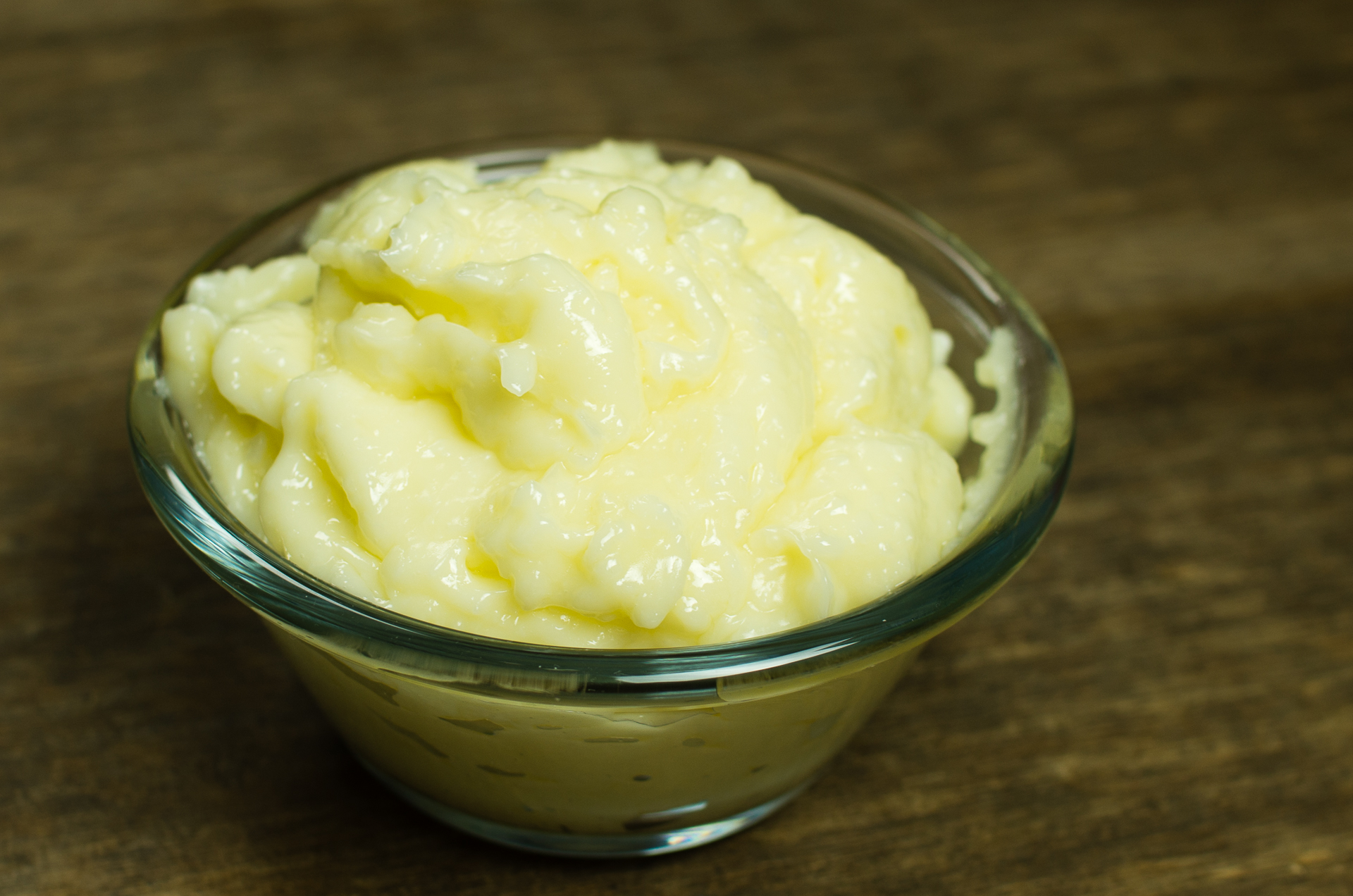 Allioli, el auténtico, solo con ajo y buen aceite - Loli Carrion